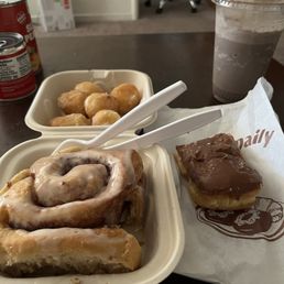 ROCKLIN DONUTS & CINNAMON - Updated July 2025 - 665 Photos & 648 ...