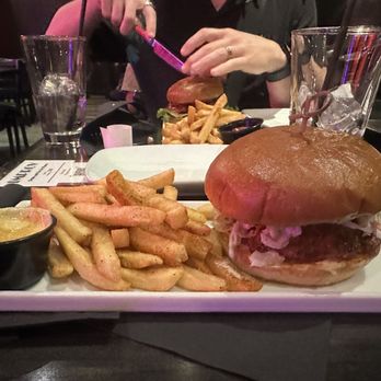 IRVINE IMPROV - Updated July 2024 - 1202 Photos & 1204 Reviews - 527 ...