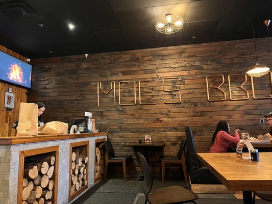 MOE’S BBQ - Updated December 2025 - 104 Photos & 54 Reviews - 2446 Bank ...