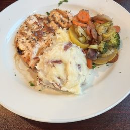 FRIES DAM STEAKHOUSE - Updated October 2025 - 28 Photos & 18 Reviews ...