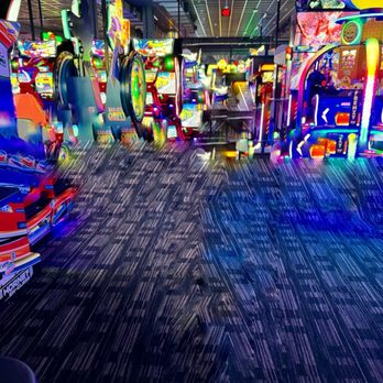 DAVE & BUSTER’S LYNNWOOD - Updated December 2025 - 160 Photos & 160 ...