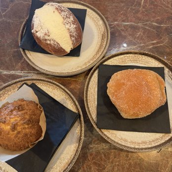 TRAVELERS POETS & FRIENDS - Updated December 2024 - 135 Photos & 34 ...