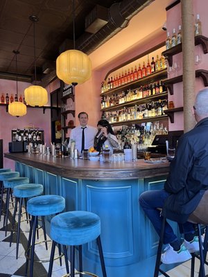 BAR MARIO - Updated December 2025 - 72 Photos & 56 Reviews - 365 Van ...