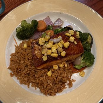 COYOTES SOUTHWESTERN GRILL - Updated July 2025 - 237 Photos & 323 ...