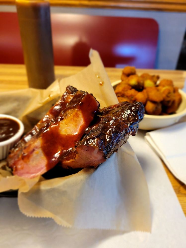 TASTE OF TEXAS BBQ- MCCOOK - Updated August 2025 - 26 Reviews - 112 W ...