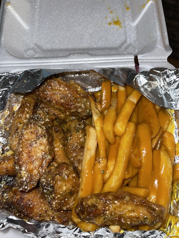 MUNCHEEZ - Updated December 2025 - 43 Photos & 22 Reviews - 12306 ...