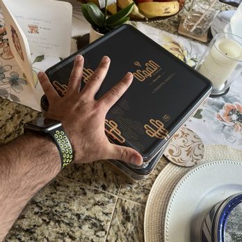 AL HAMAWI - Updated July 2024 - 39 Photos & 12 Reviews - 8417 S Harlem ...