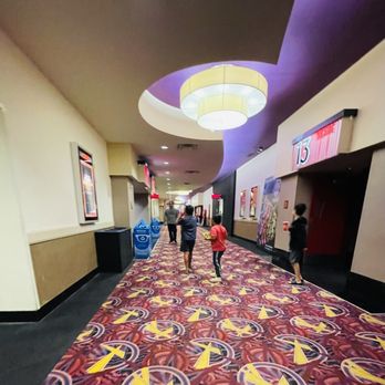 AMC ATLANTIC TIMES SQUARE 14 - Updated September 2024 - 637 Photos ...