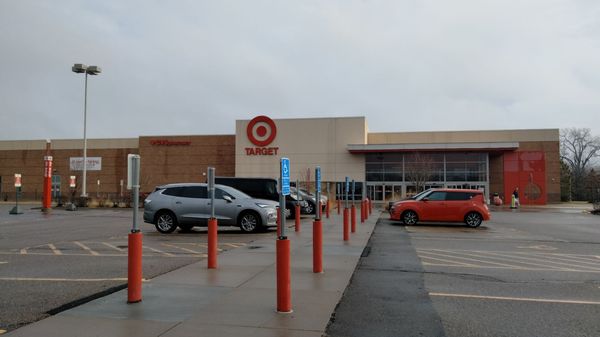 TARGET - Updated November 2025 - 53 Photos & 13 Reviews - 7841 Amana ...