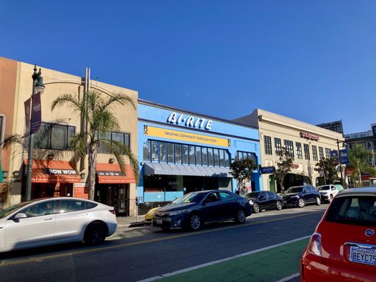 BI-RITE MARKET - Updated October 2025 - 87 Photos - 41 Reviews - 2140 ...