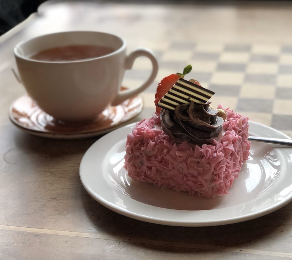 BLOCK 1912 - 202 Photos & 185 Reviews - 10361 82 Avenue NW, Edmonton ...