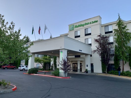 HOLIDAY INN & SUITES - BOTHELL - Updated July 2025 - 21 Photos & 44 ...