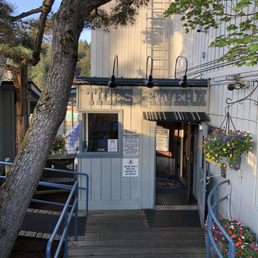 TIDES TAVERN - Updated July 2025 - 765 Photos & 1132 Reviews - 2925 ...