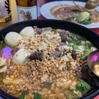 PJ’S THAI - Updated July 2024 - 331 Photos & 286 Reviews - 147 Abercorn ...