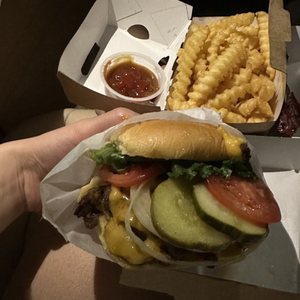 SHAKE SHACK - 334 Photos & 293 Reviews - 750 S Arroyo Pkwy, Pasadena ...