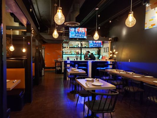 BEERYANI INDIAN BISTRO & BAR - 47 Photos & 35 Reviews - 1184 Denman ...