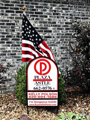 KELLY POLSON - PLAZA ASTLE REALTY - 12 Photos - 224 E 30th Ave ...