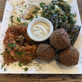 ROZ GRILL - Updated July 2025 - 141 Photos & 70 Reviews - 8200 ...