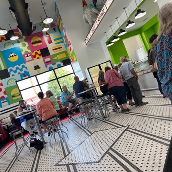 DOOZIES - Updated June 2025 - 72 Photos & 61 Reviews - 4105 S 11th ...