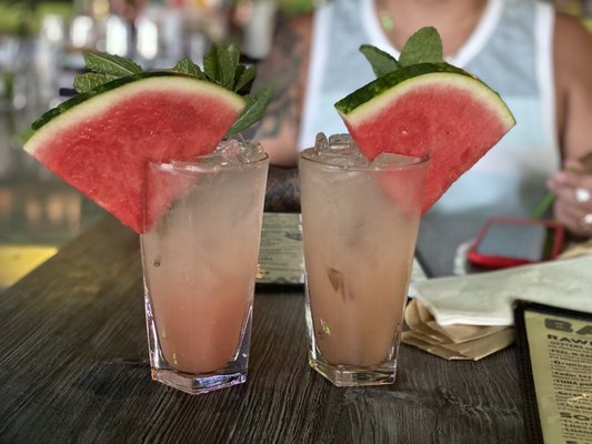 BAR FLY SAFETY HARBOR - Updated August 2024 - 821 Photos & 766 Reviews ...