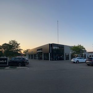 RUSS DARROW CHRYSLER DODGE JEEP RAM OF MADISON - Updated June 2025 ...