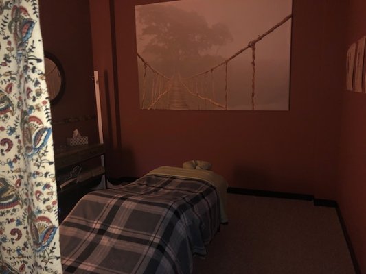 ELIZABETH LINDGREN, LMT - Updated January 2026 - 11 Photos - 21 Bread ...