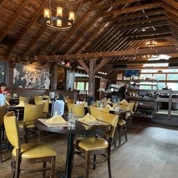 THE DUCK - Updated July 2025 - 119 Photos & 220 Reviews - 502 Main St ...