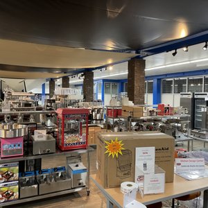 MILANO J - Updated June 2024 - 26 Photos - 948 W Charter Way, Stockton ...