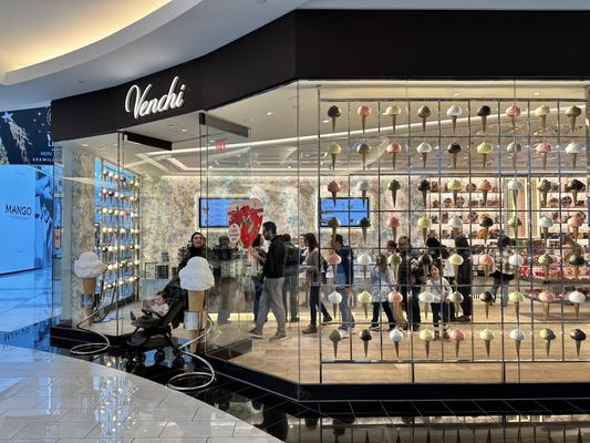 VENCHI - Updated August 2025 - 108 Photos & 29 Reviews - 160 N Gulph Rd, King of Prussia ...