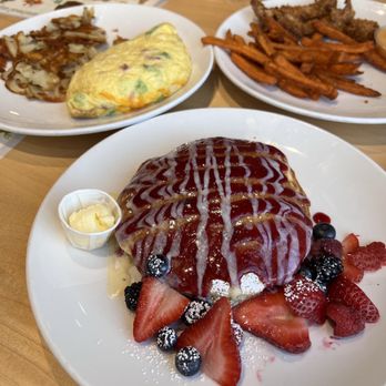 BUTTERS PANCAKES & CAFÉ - HAYDEN RD - Updated June 2024 - 2518 Photos ...