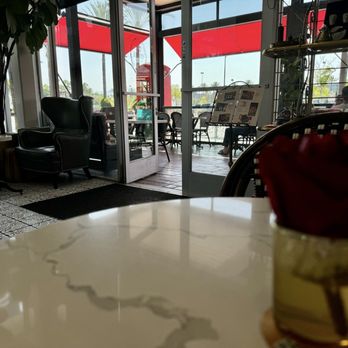 UTOPIA CAFFE - Updated November 2024 - 2451 Photos & 1605 Reviews ...