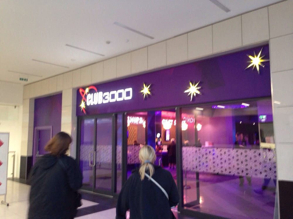 CLUB 3000 - Updated October 2024 - 10-12 Ellesmere Retail Park ...