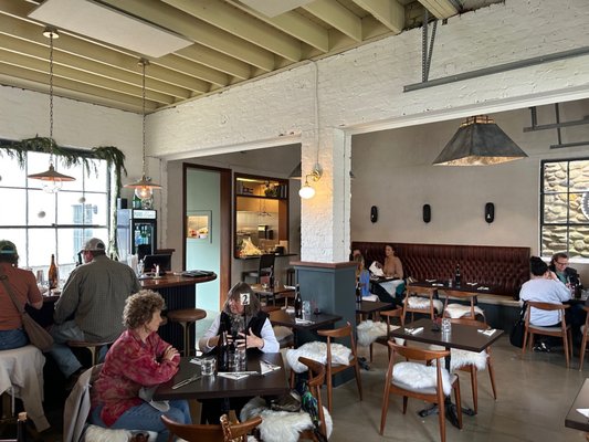 THE PURE AND PROPER - 97 Photos & 54 Reviews - 114 East State St, Black ...