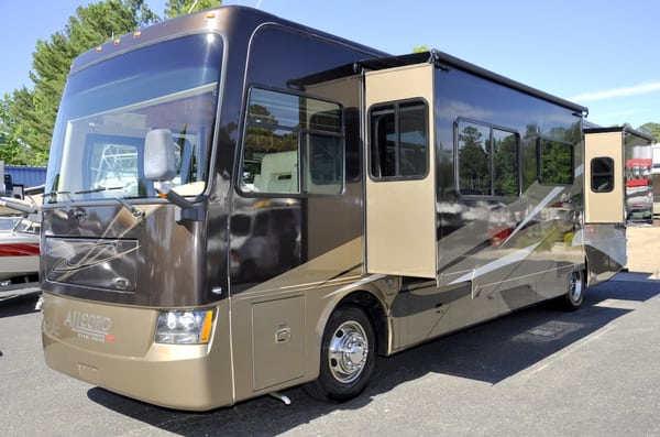 COMMONWEALTH BOAT BROKERS - Updated October 2025 - 26 Photos & 18 ...