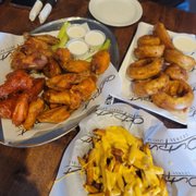 OUTPUT LOUNGE & SPORTS BAR - 221 Photos & 393 Reviews - 1758 W Grand ...