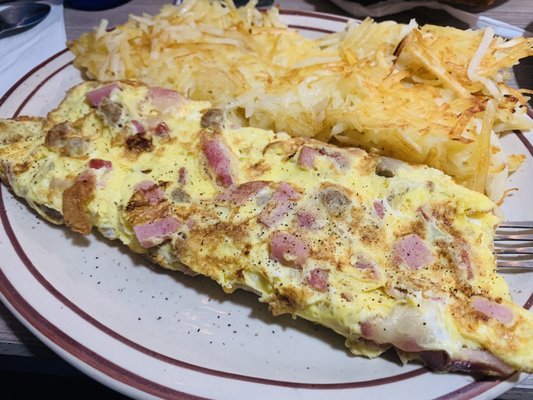 FAMILY TABLE RESTAURANT - Updated October 2025 - 38 Photos & 70 Reviews ...