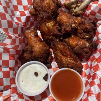 TARANTULA BILLIARDS - Updated May 2025 - 81 Photos & 162 Reviews - 1520 ...