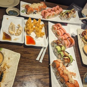 SAIKA SUSHI - Updated January 2025 - 737 Photos & 259 Reviews - 576 ...
