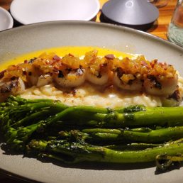 THE BISTRO - Updated December 2025 - 157 Photos & 187 Reviews - 1085 ...