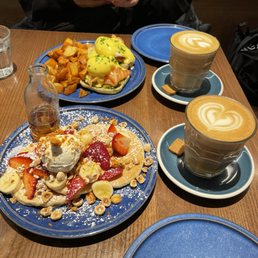 LITTLE COLLINS - Updated December 2025 - 1968 Photos & 1377 Reviews ...