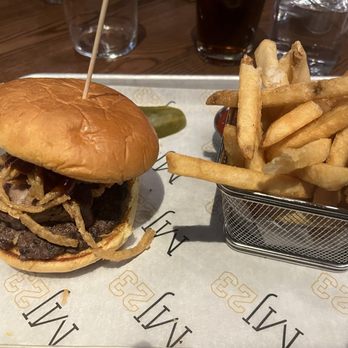 MJ23 SPORTS BAR & GRILL - Updated June 2024 - 526 Photos & 278 Reviews ...