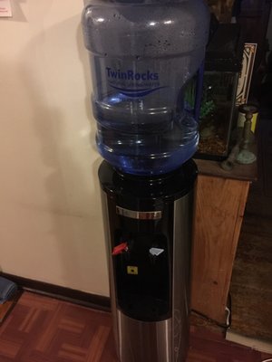 TWIN ROCKS NATURAL SPRING WATER - Updated October 2025 - 12 Photos & 28 ...