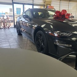 SIMI VALLEY FORD - 81 Photos & 490 Reviews - 2440 First St, Simi Valley ...