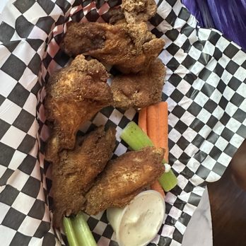 PIGNIC PUB & PATIO - Updated December 2025 - 688 Photos & 276 Reviews ...