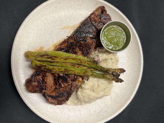 TENTH HOLE TAVERN - Updated January 2026 - 83 Photos & 15 Reviews - 16 ...