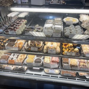 GRANDVIEW BAKERY - 166 Photos & 136 Reviews - 225 Shiloh St, Pittsburgh ...
