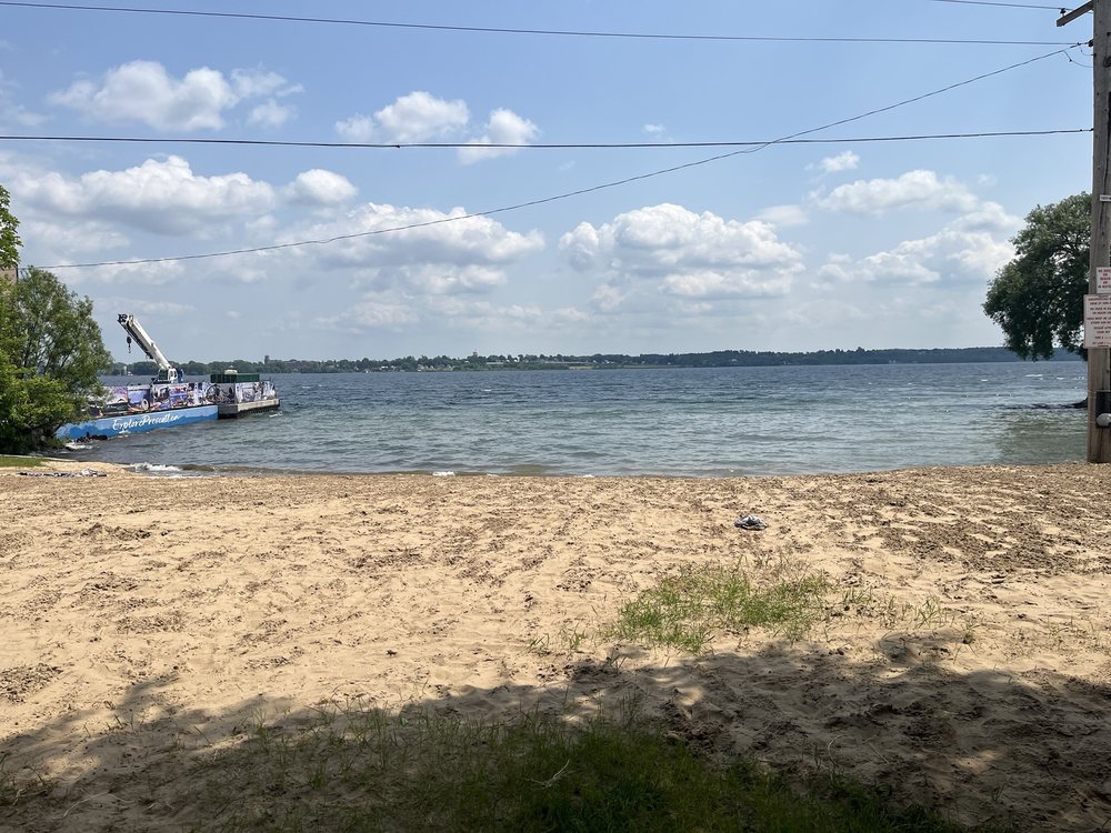 KELLY’S BAY BEACH - Updated September 2025 - St Lawrence St, Prescott ...