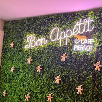 CAFE PIERROT - Updated January 2026 - 173 Photos & 192 Reviews - 19 ...