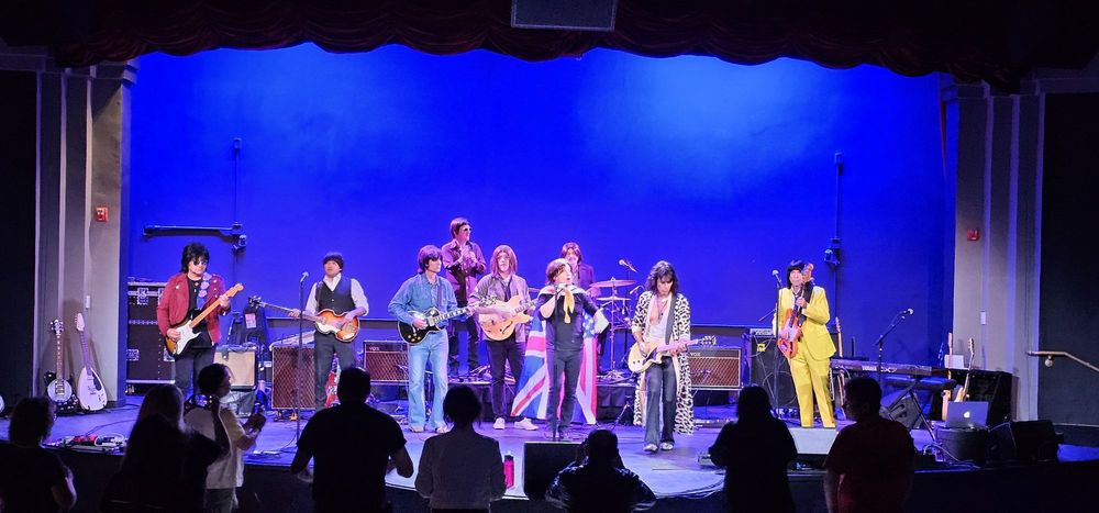 STAGE RED - Updated January 2026 - 31 Photos & 19 Verified Reviews ...