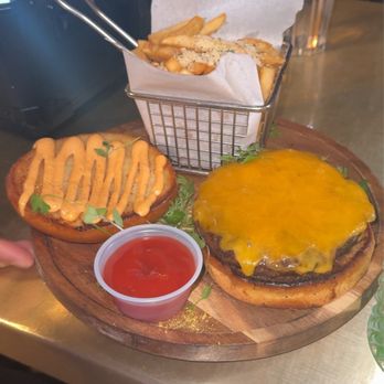 FETE - Updated November 2025 - 150 Photos & 83 Reviews - 25 Kingston St ...